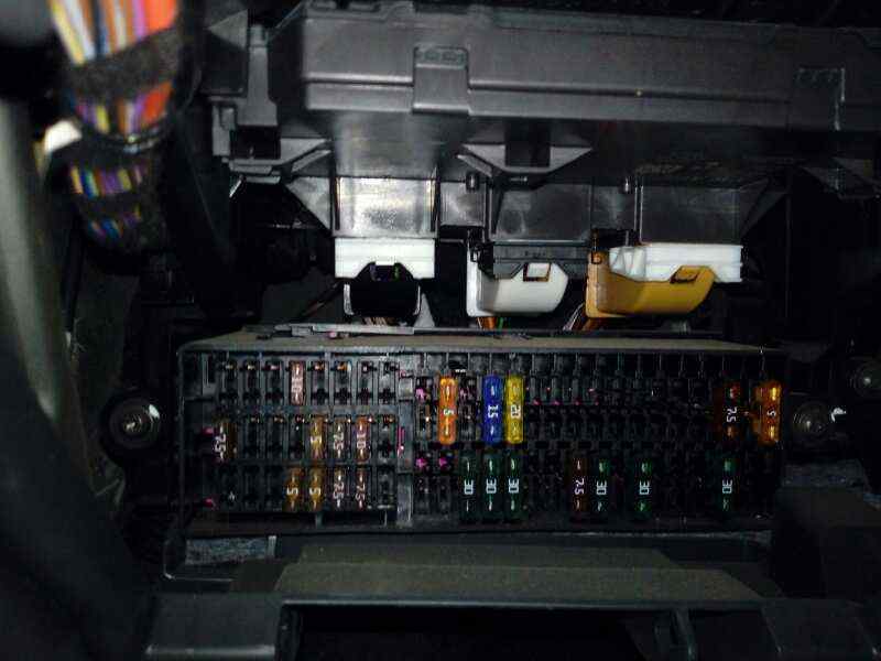 Boîte à Fusibles VW SHARAN (7N1, 7N2) 2.0 TDI 5794533 | B-Parts