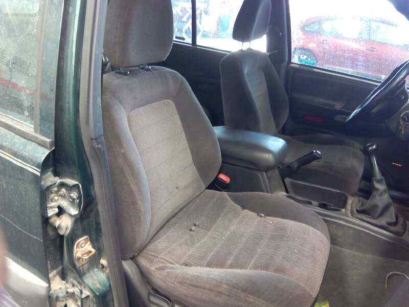 Feu arrière gauche JEEP CHEROKEE (XJ) 2.5 TD 4x4 55155765AA ...