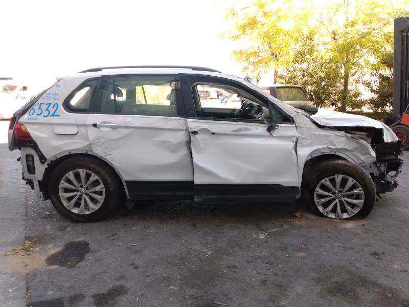 Left front suspension arm VW TIGUAN (AD1, AX1) 2.0 TDI | B-Parts