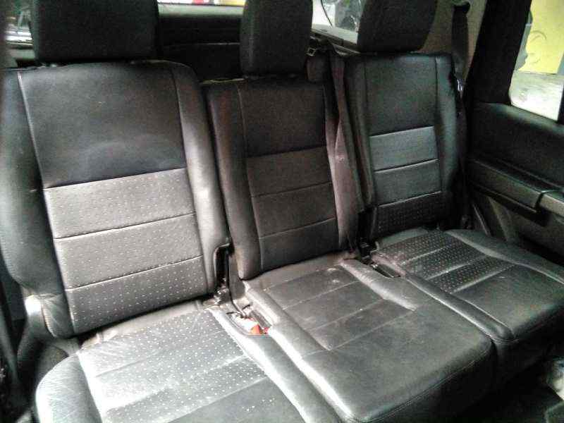 Right rear steering knuckle LAND ROVER DISCOVERY III (L319) 2.7 TD 4x4 ...