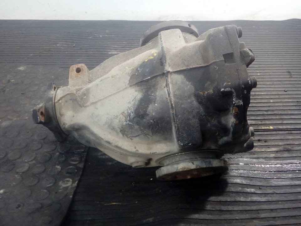 Rear differential MERCEDES-BENZ C-CLASS (W203) 7655834 | B-Parts