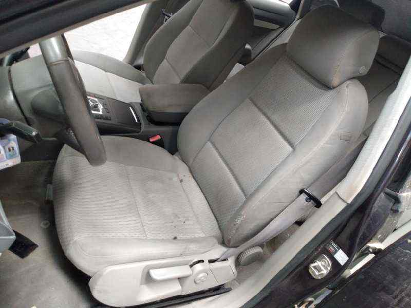 Fuse box AUDI A6 C6 (4F2) 3.2 FSI 4F0971845 | B-Parts