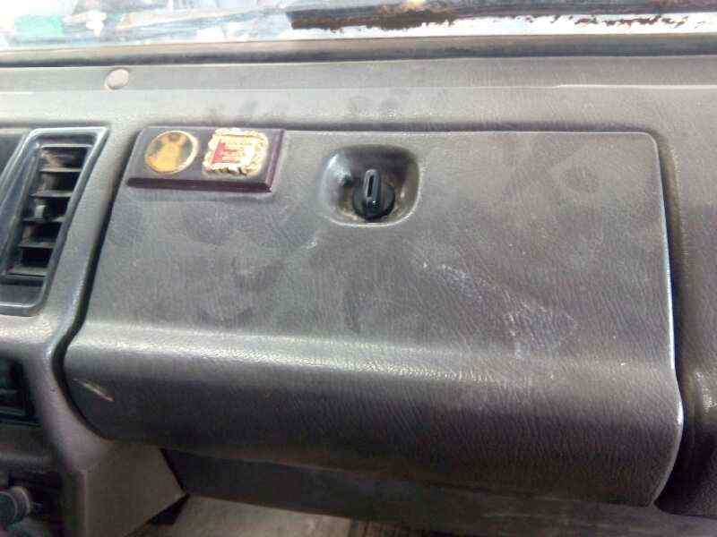 Glove box ISUZU TROOPER I (UBS) 2.8 TD (UBS55) 6708770 | B-Parts
