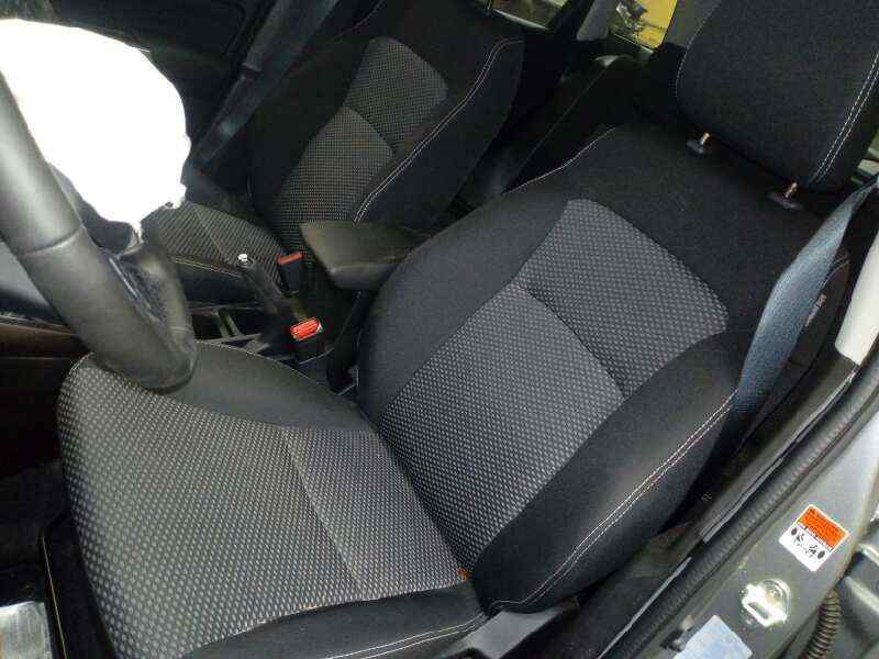 Fuse box SUZUKI VITARA (LY) 1.4 T (APK 414) | B-Parts