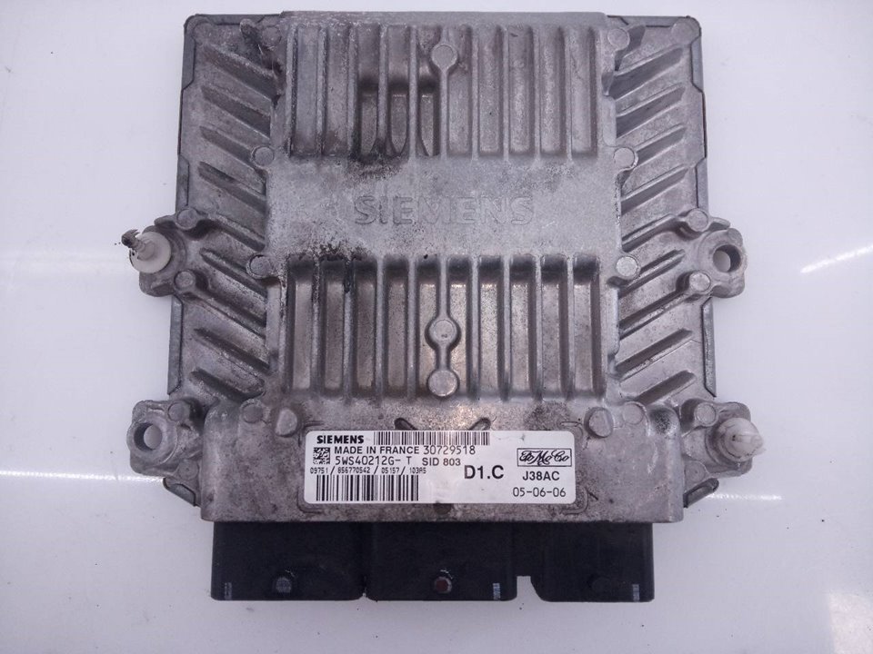 Engine control unit (ECU) VOLVO S40 II (544) 2.0 D 10090240 | B-Parts