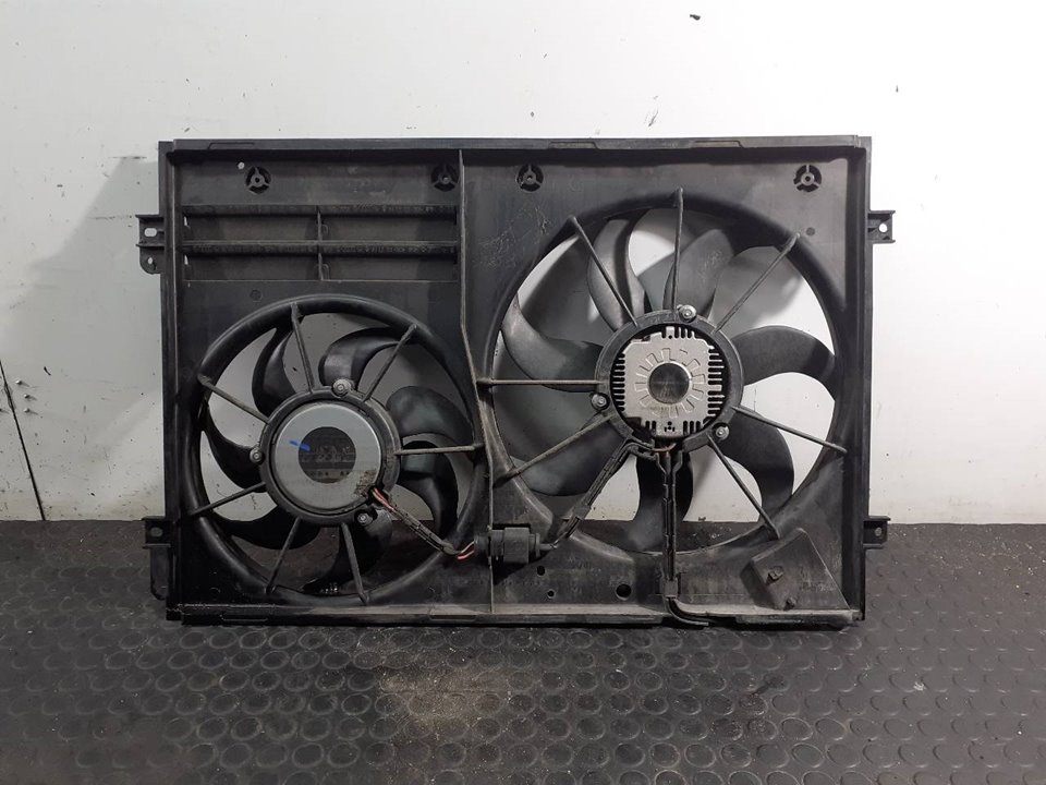 Radiator fan VW GOLF VI (5K1) 2.0 TDI 8677857 | B-Parts