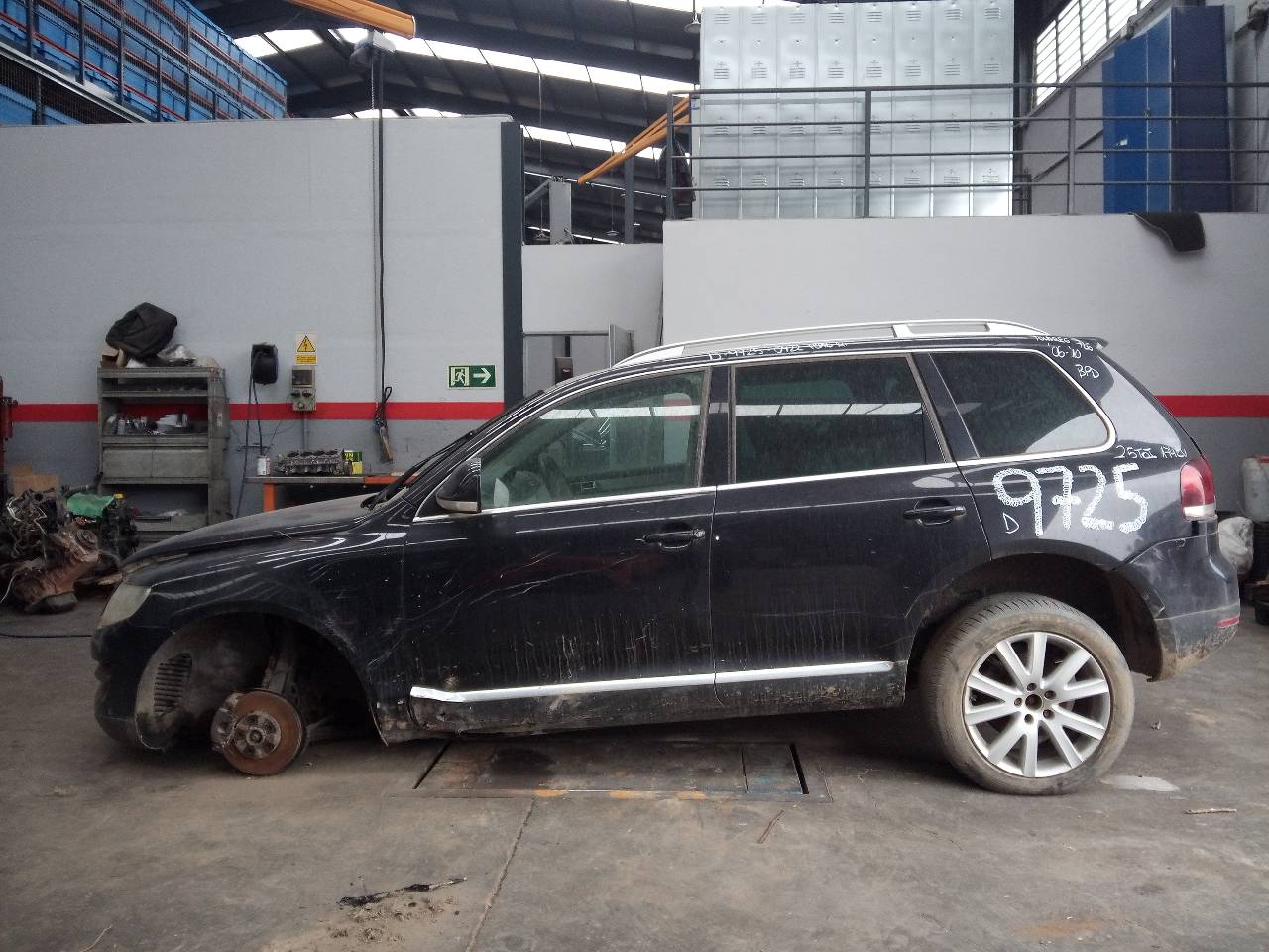 Alternador VW TOUAREG (7LA, 7L6, 7L7) 2.5 R5 TDI 9713179 | B-Parts