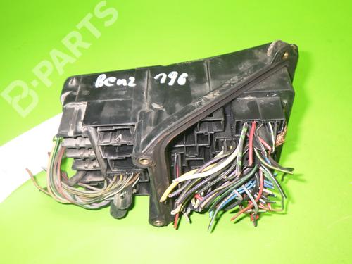 Fuse box MERCEDES-BENZ 190 (W201) E 2.0 (201.024) 6406015 | B-Parts