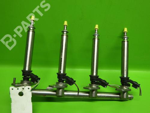 Injection rail MERCEDES-BENZ B-CLASS Sports Tourer (W246, W242) B 180 ...