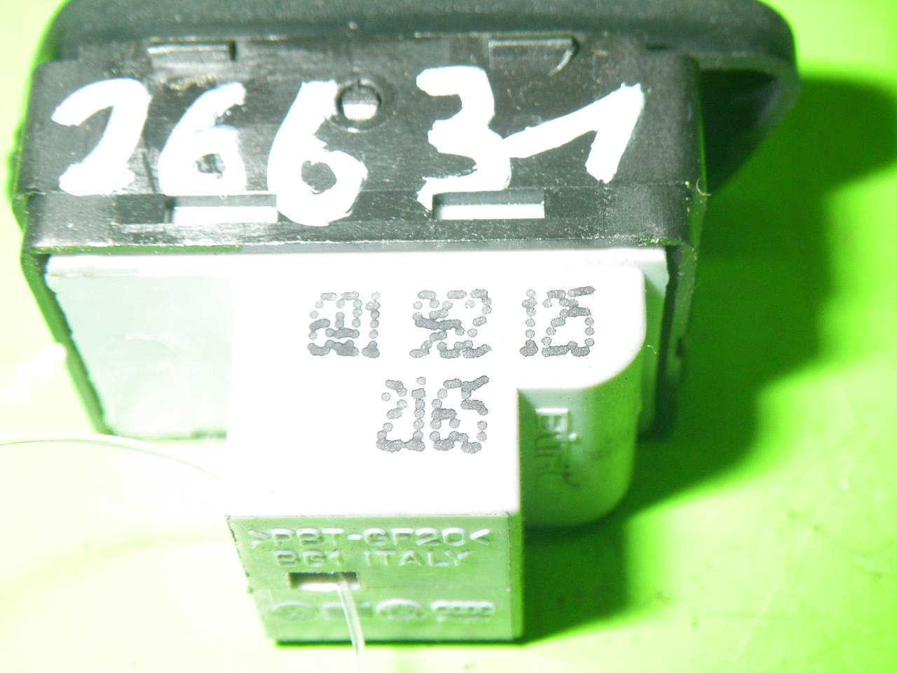 Comfort control module VW POLO (9N_) 1.4 TDI 6363396 | B-Parts