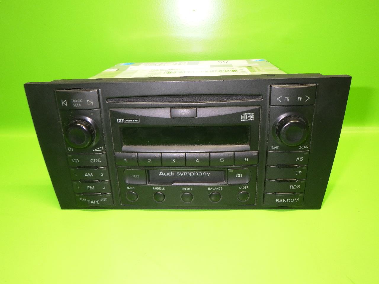 Radio AUDI A4 B5 Avant (8D5) 1.9 TDI 6380453 | B-Parts
