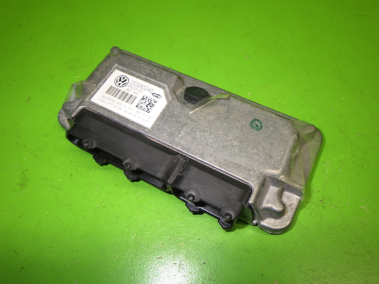 Control unit VW POLO IV (9N_, 9A_) 1.4 16V 9190262 | B-Parts