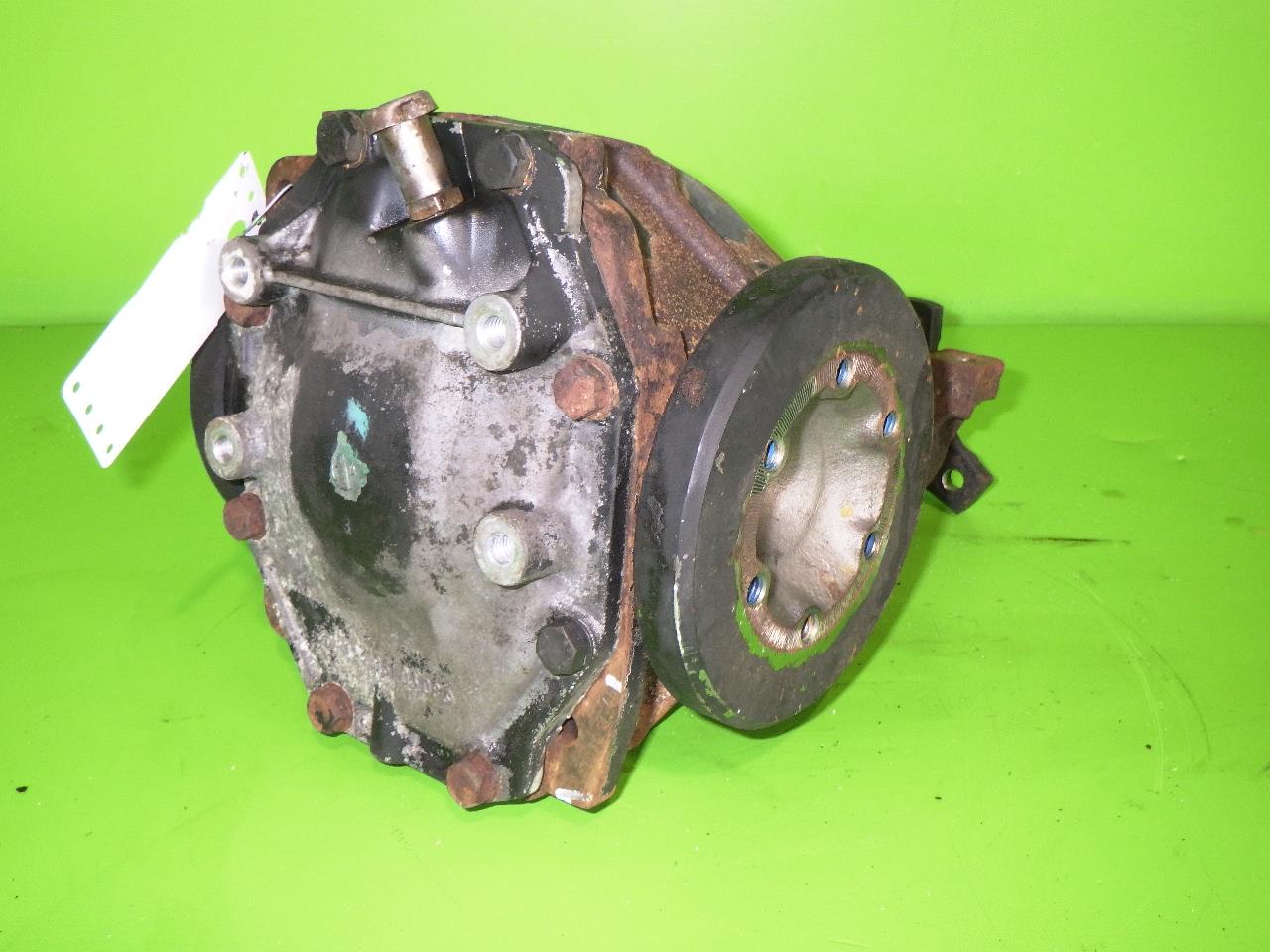 Rear differential MERCEDES-BENZ 190 (W201) E 2.3 | B-Parts