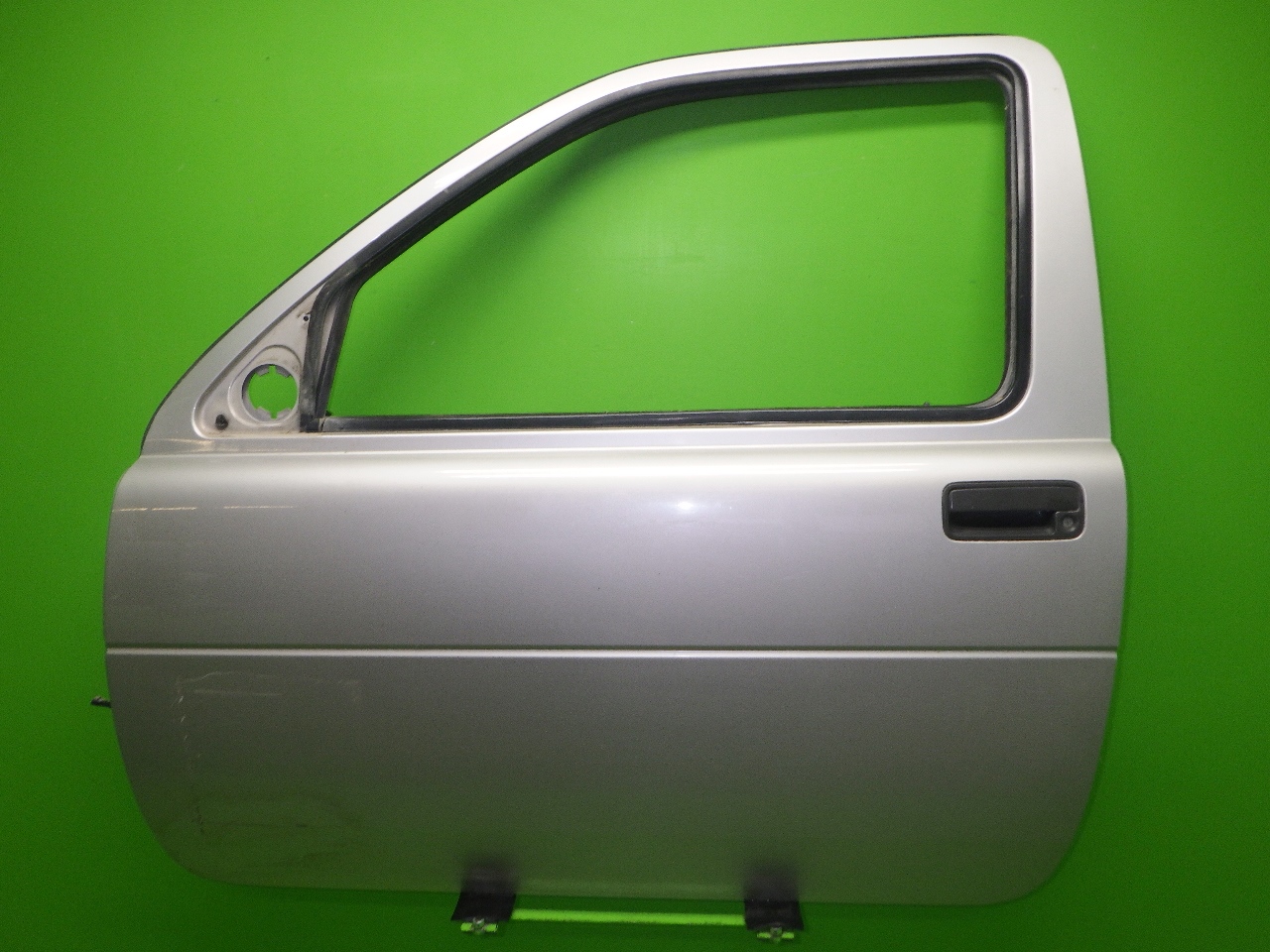 Left front door LAND ROVER FREELANDER I (L314) 2.0 DI 4x4 8516396 | B-Parts