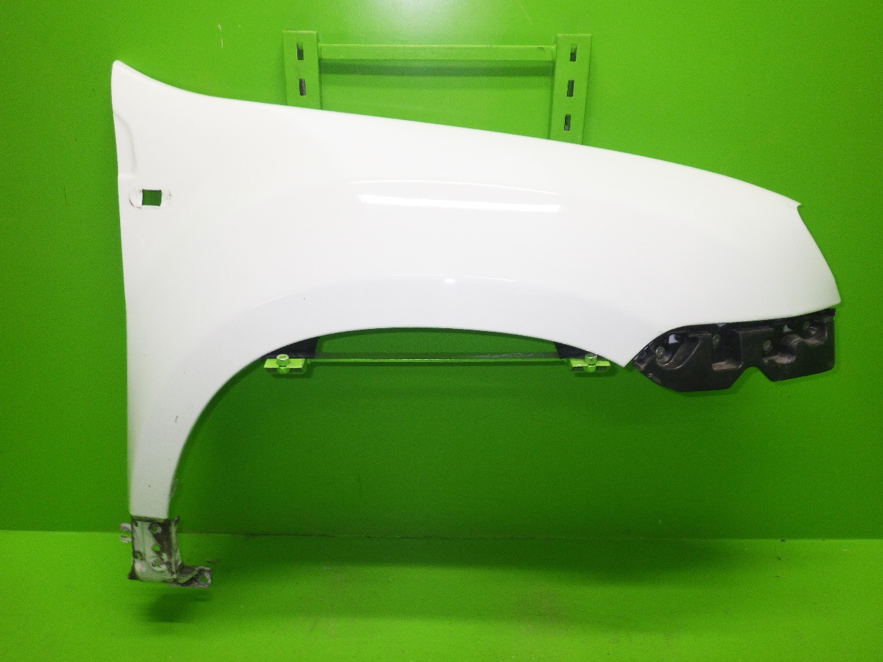 Right front fenders DACIA DUSTER (HS_) 1.2 TCe 125 | B-Parts