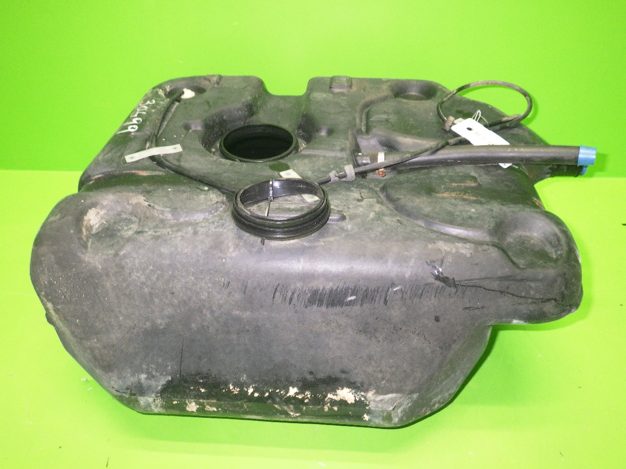 Fuel tank LAND ROVER DISCOVERY I (LJ) 2.5 TDI 4x4 | B-Parts