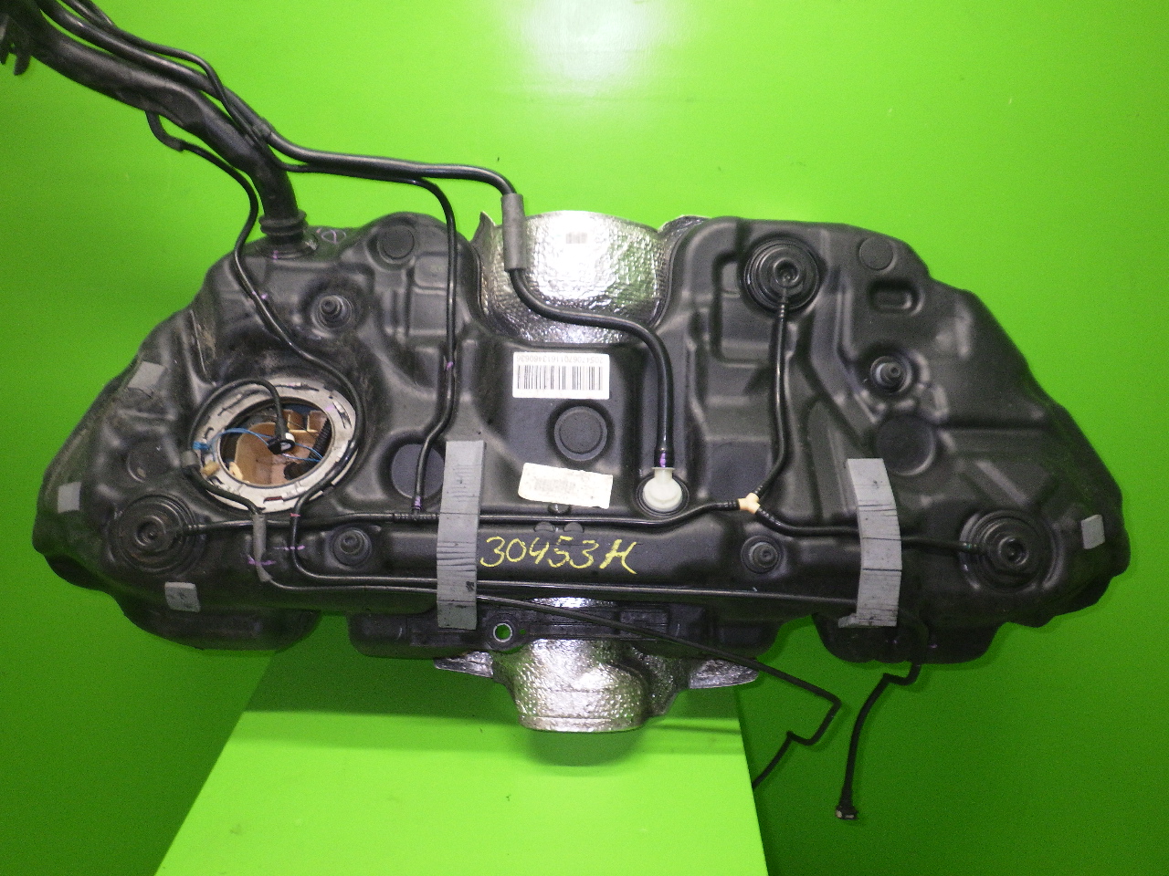 Fuel tank MERCEDES-BENZ C-CLASS (W204) C 180 CGI (204.031) 6397592 | B ...