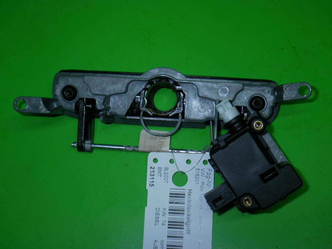 Tailgate handle VW POLO (9N_) 1.9 TDI 6359696 | B-Parts