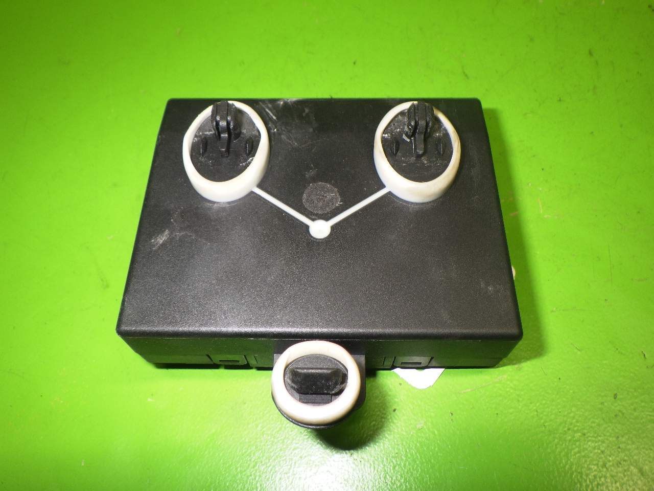 Electronic module AUDI Q3 (8UB, 8UG) 2.0 TDI quattro 8815463 | B-Parts