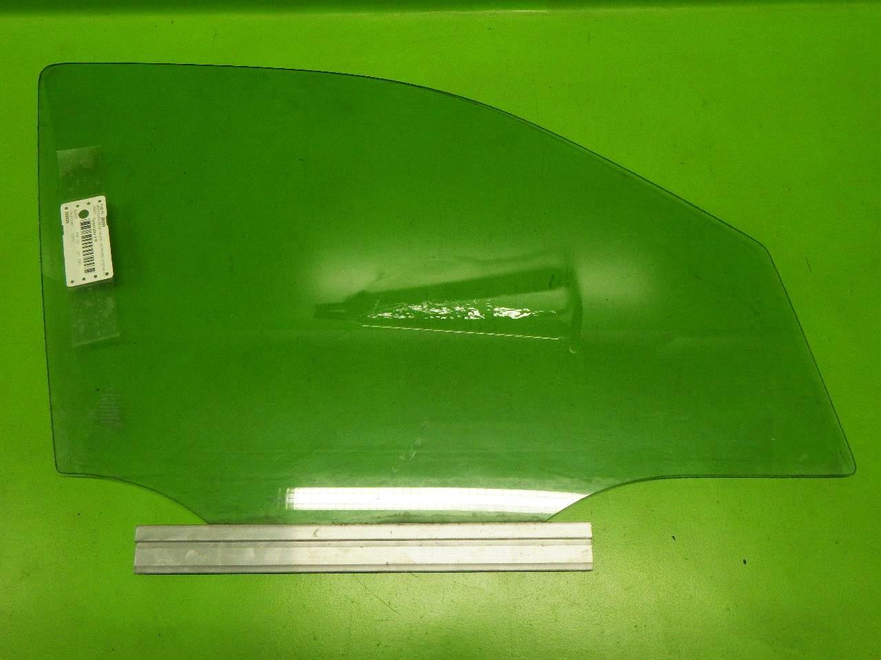 Front right door window MERCEDES-BENZ M-CLASS (W163) ML 270 CDI (163. ...