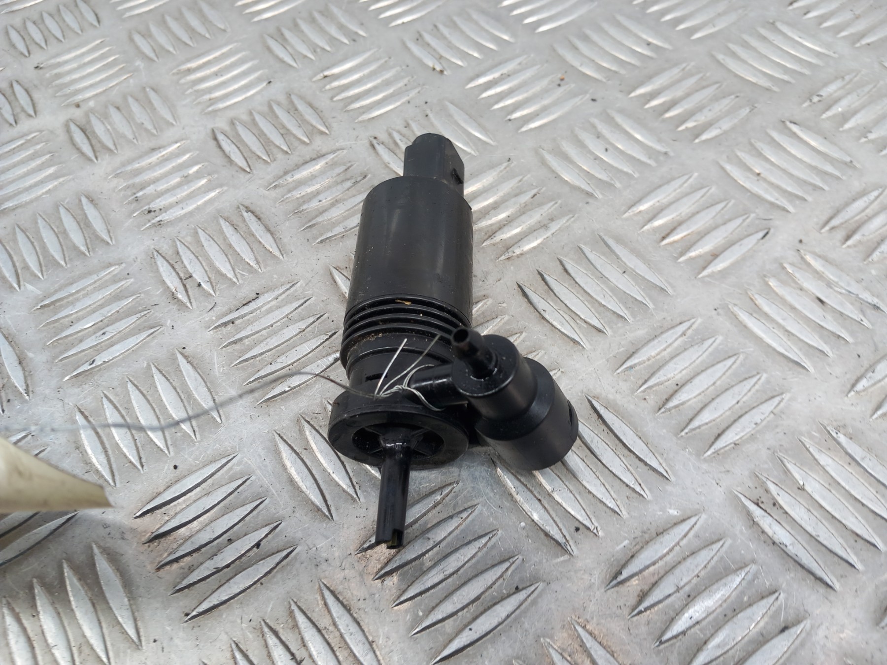 Washer pump MERCEDES-BENZ A-CLASS (W177) A 220 d (177.014) 28737019 | B ...