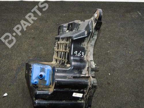 AdBlue-Tank AUDI A4 B9 (8W2, 8WC) 2.0 TDI 7741945 | B-Parts