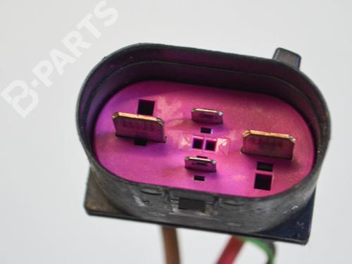 Radiator fan AUDI A4 B9 (8W2, 8WC) 2.0 TDI 7539452 | B-Parts