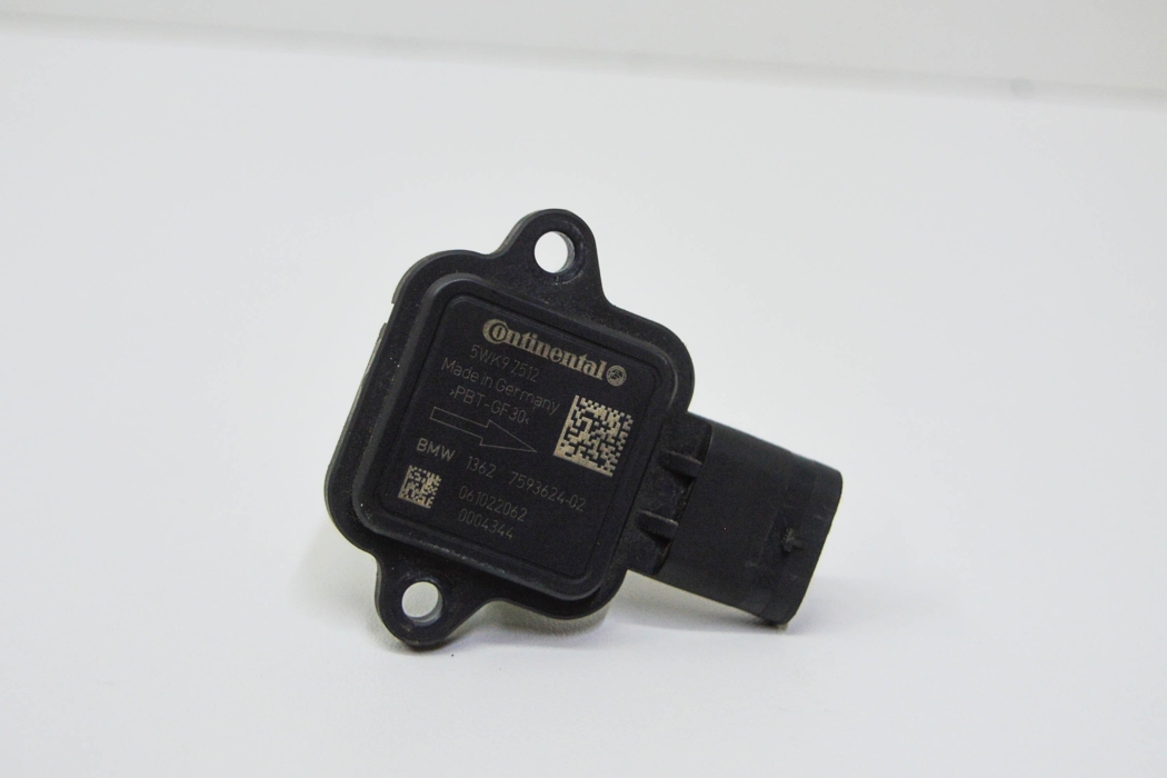 Mass air flow sensor BMW 5 (F10) 535 i xDrive 16081518 | B-Parts
