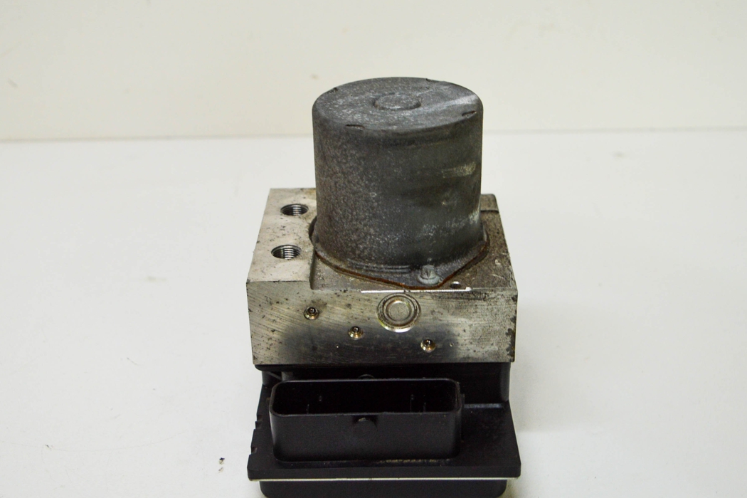 ABS pump AUDI Q5 (8RB) 3.2 FSI quattro 10621191 | B-Parts