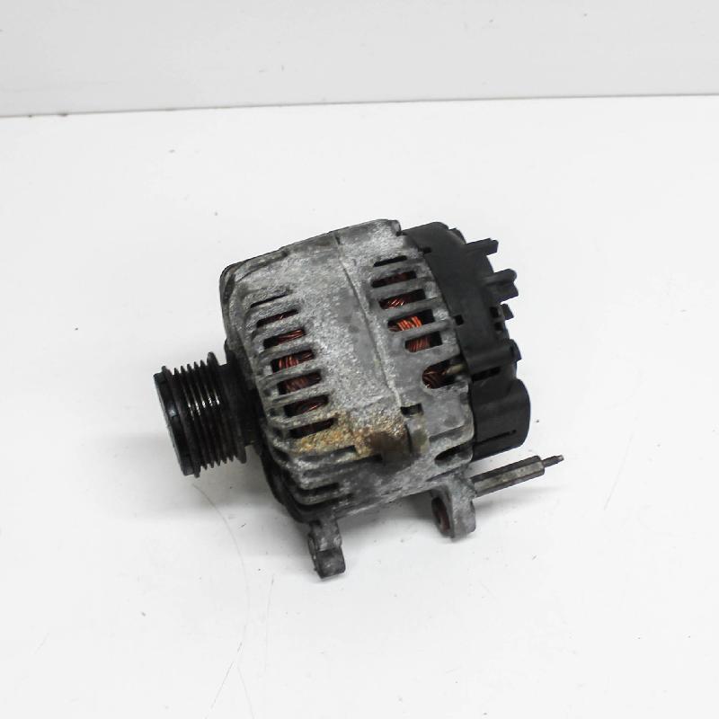 Alternator VW GOLF V (1K1) 2.0 TDI 6489318 | B-Parts