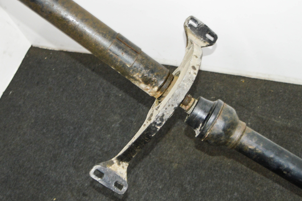 Driveshaft VW TIGUAN (5N_) 2.0 TDI 4motion VW: 5N0521101E | B-Parts