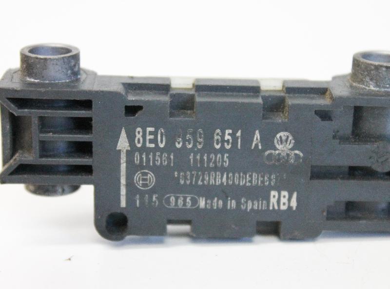 Electronic sensor AUDI A4 B7 (8EC) 1.8 T quattro 8852441 | B-Parts