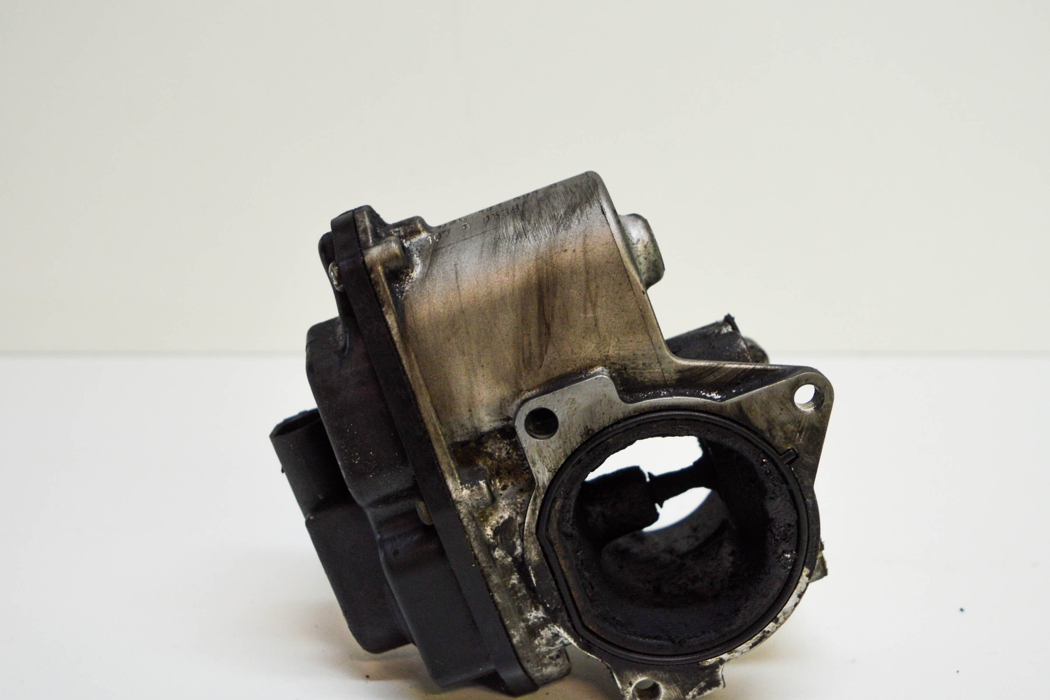 Egr VW PASSAT B6 Variant (3C5) 2.0 TDI 4motion 10621000 | B-Parts