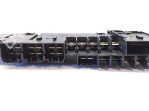 Fuse box LEXUS LS (_F4_) 460 (USF40) 8728263 | B-Parts
