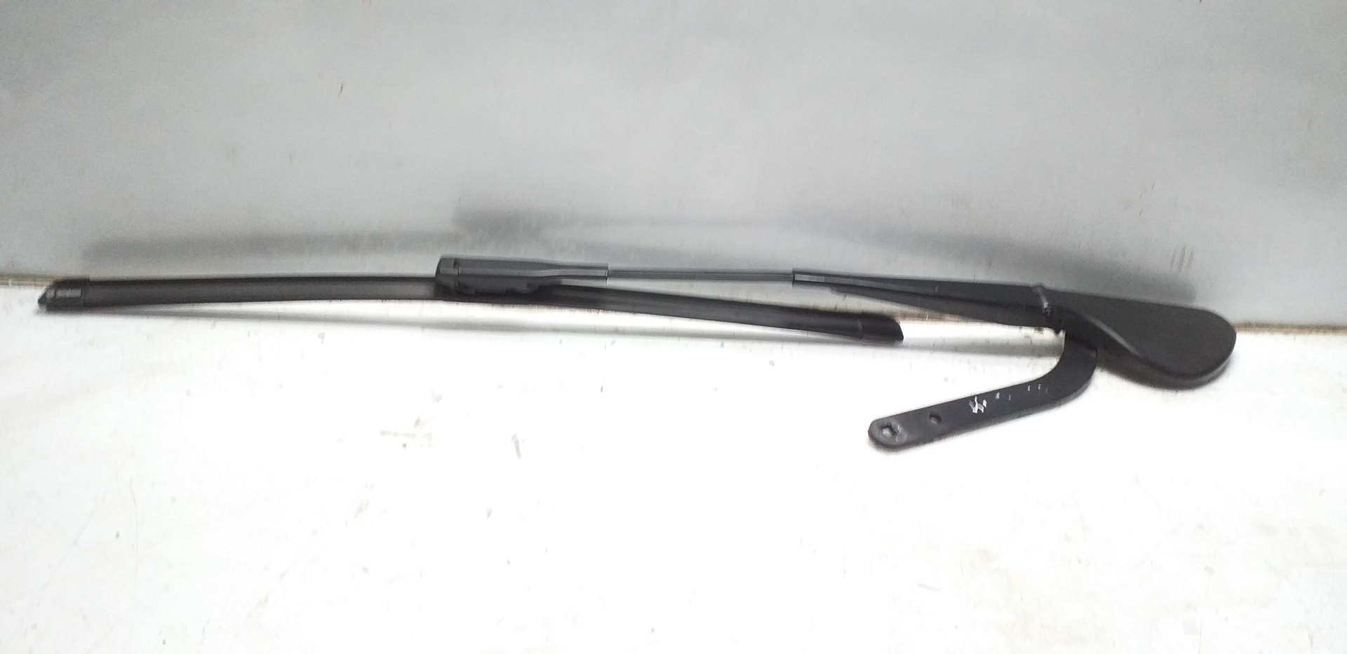 Front windshield wiper arm MERCEDES-BENZ SLK (R171) 8607127 | B-Parts