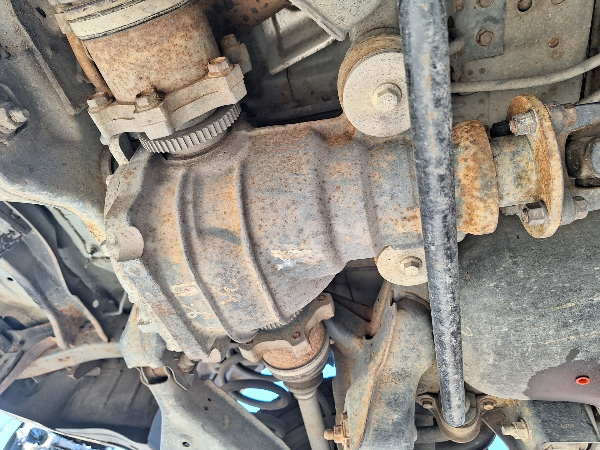 Differential hinten NISSAN PATHFINDER III (R51) 2.5 dCi 18143583 | B-Parts