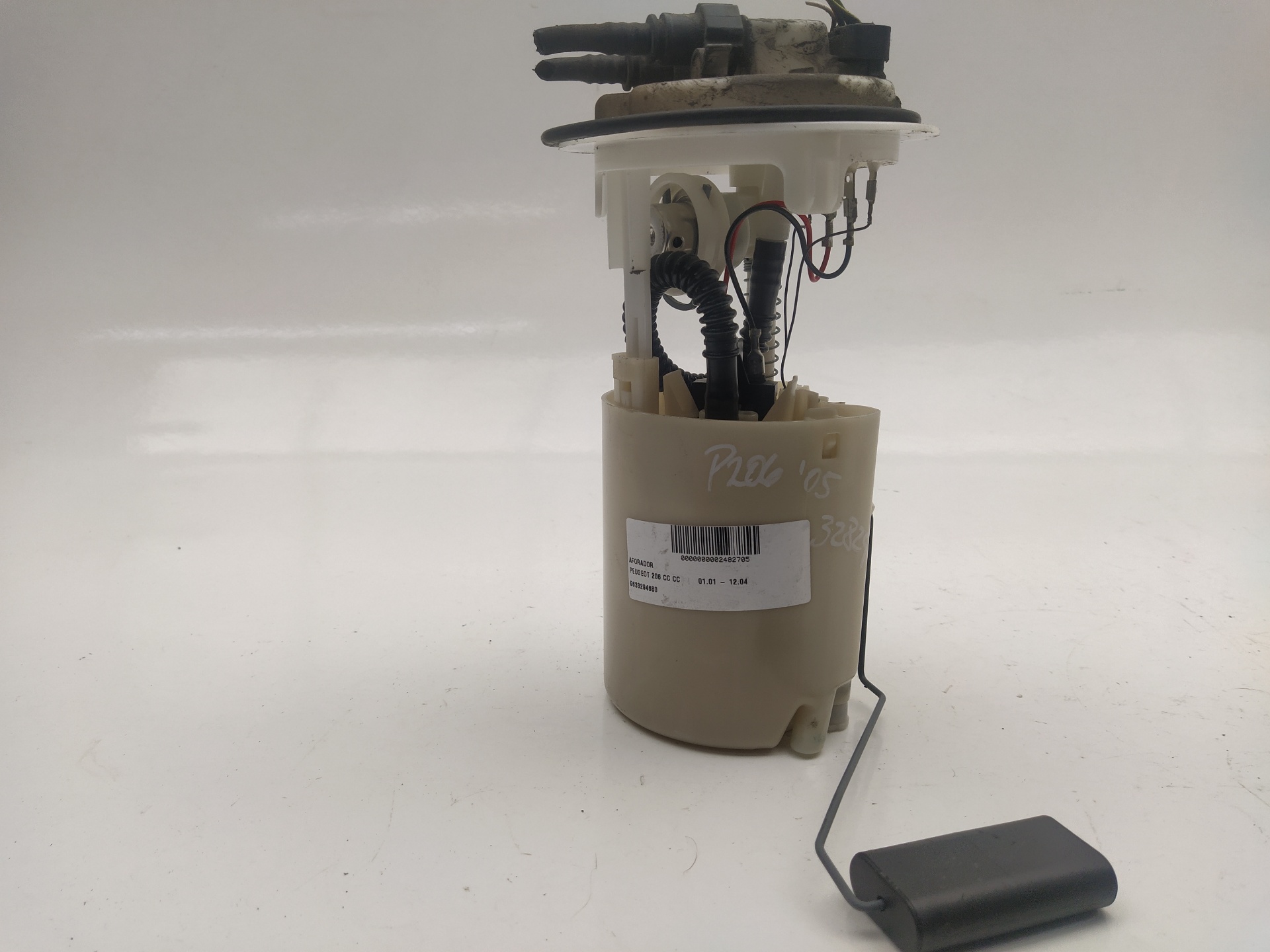 Fuel pump PEUGEOT 206 CC (2D) 1.6 16V (2DNFUF, 2DNFUR) 21575152 | B-Parts