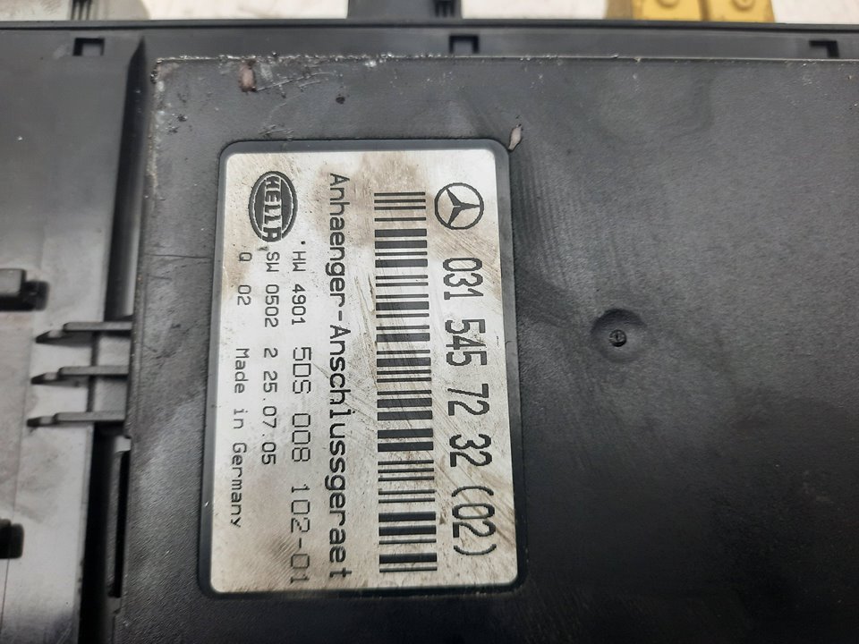 Fuse box MERCEDES-BENZ C-CLASS (W203) C 220 CDI (203.006) 2035450701 ...