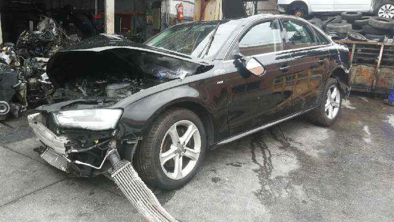 Radiator fan AUDI A4 B8 (8K2) 2.0 TDI M134986 | B-Parts