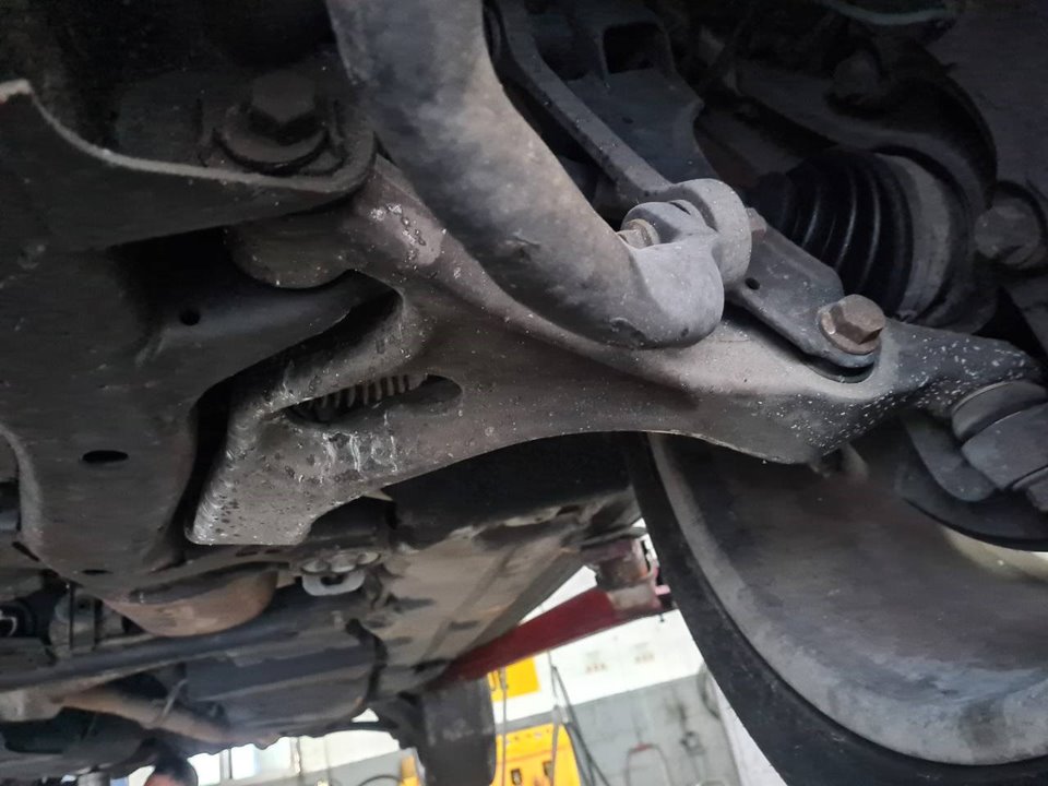 Left front suspension arm AUDI Q7 (4LB) 3.0 TDI quattro 7L8407151K | B ...