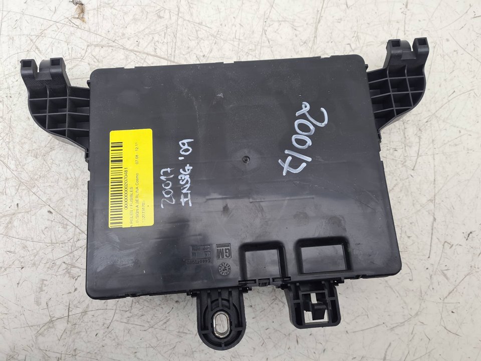 Fuse box OPEL INSIGNIA A Sports Tourer (G09) 2.0 CDTI (35) 9453317 | B ...