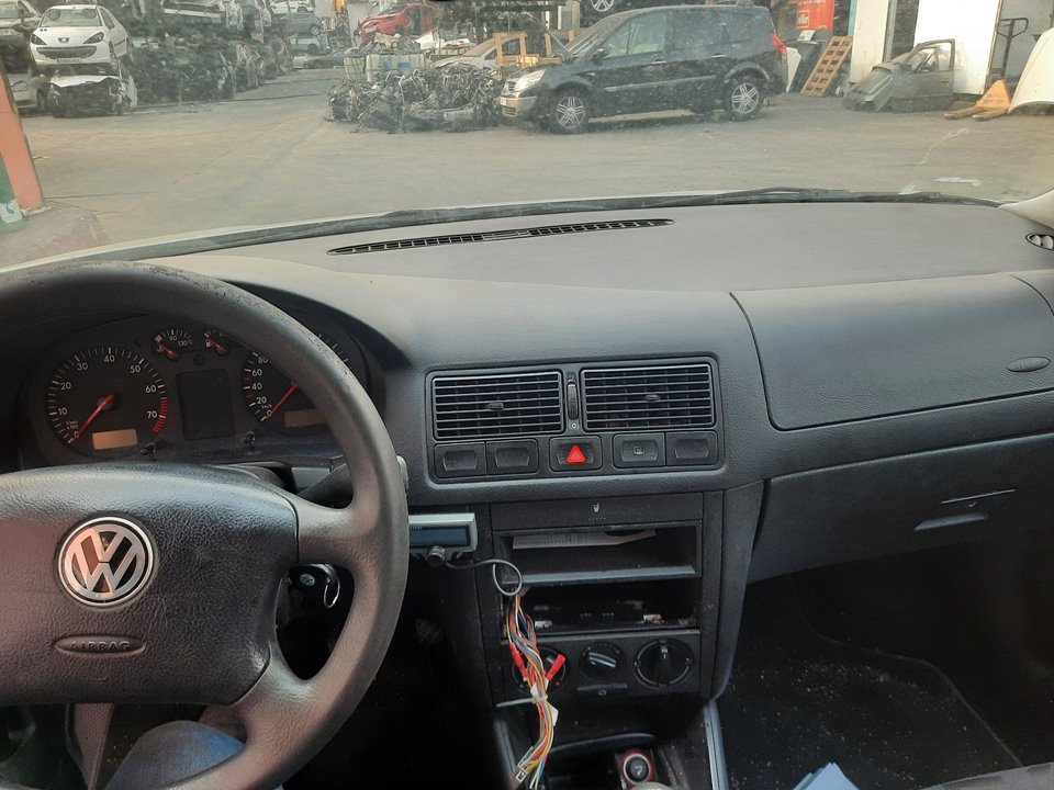 Cruscotto VW GOLF IV (1J1) 1.6 10327550 | B-Parts