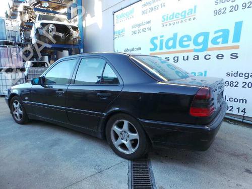 Left front door panel MERCEDES-BENZ C-CLASS (W202) C 220 CDI (202.133 ...