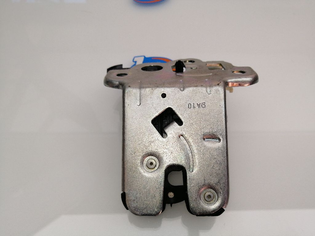 Tailgate lock AUDI A1 (8X1, 8XK) 1.6 TDI 6018585 | B-Parts