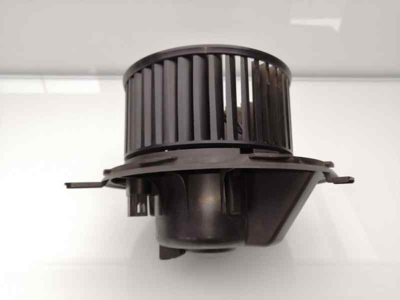 Heater blower motor SEAT LEON (1P1) 1.9 TDI 1795759 | B-Parts