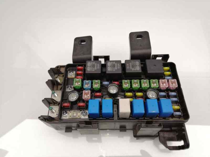 Fuse box HYUNDAI SONATA V (NF) 2.0 CRDi 4801418 | B-Parts