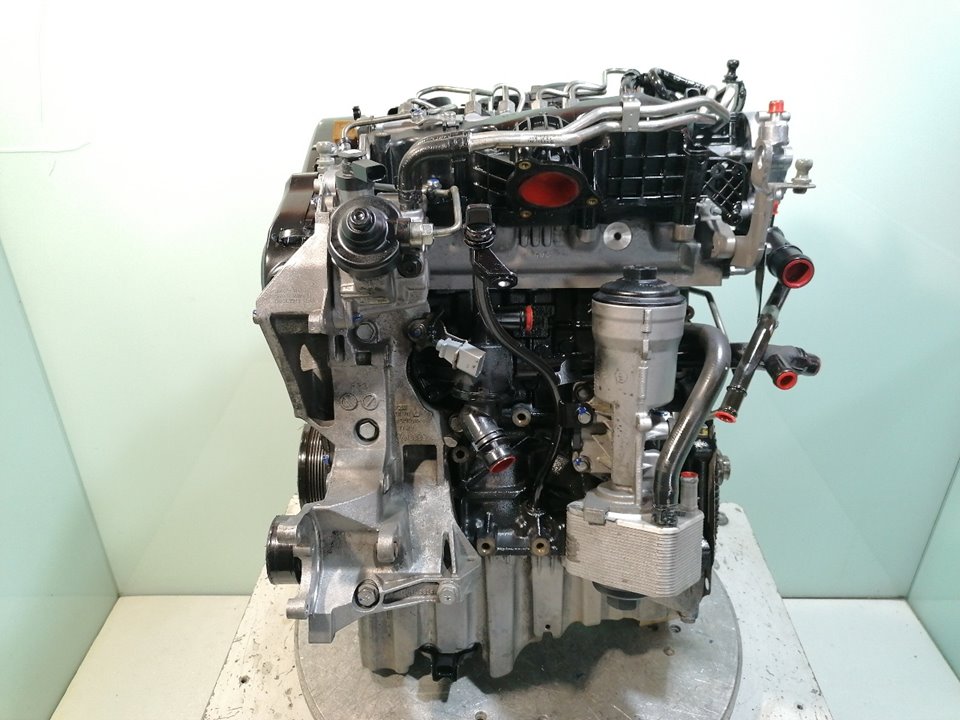 Engine AUDI A4 B8 (8K2) 2.0 TDI 10523807 | B-Parts