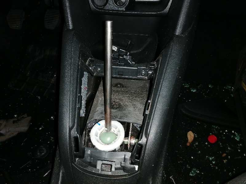 Manual gearbox selector PEUGEOT 208 I (CA_, CC_) 1.4 HDi 7428065 | B-Parts