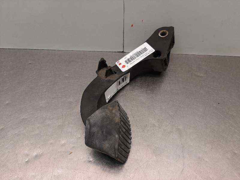 Clutch pedal PEUGEOT 308 SW I (4E_, 4H_) 1.6 HDi 8775759 | B-Parts