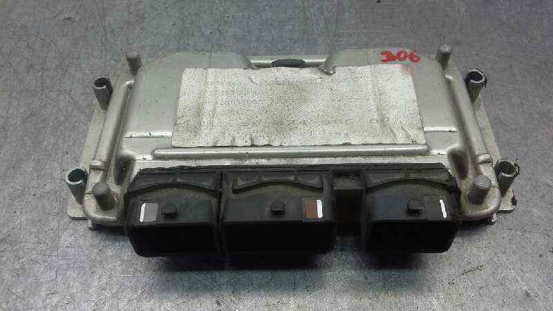 Engine control unit (ECU) PEUGEOT 307 (3A/C) 1030682 | B-Parts